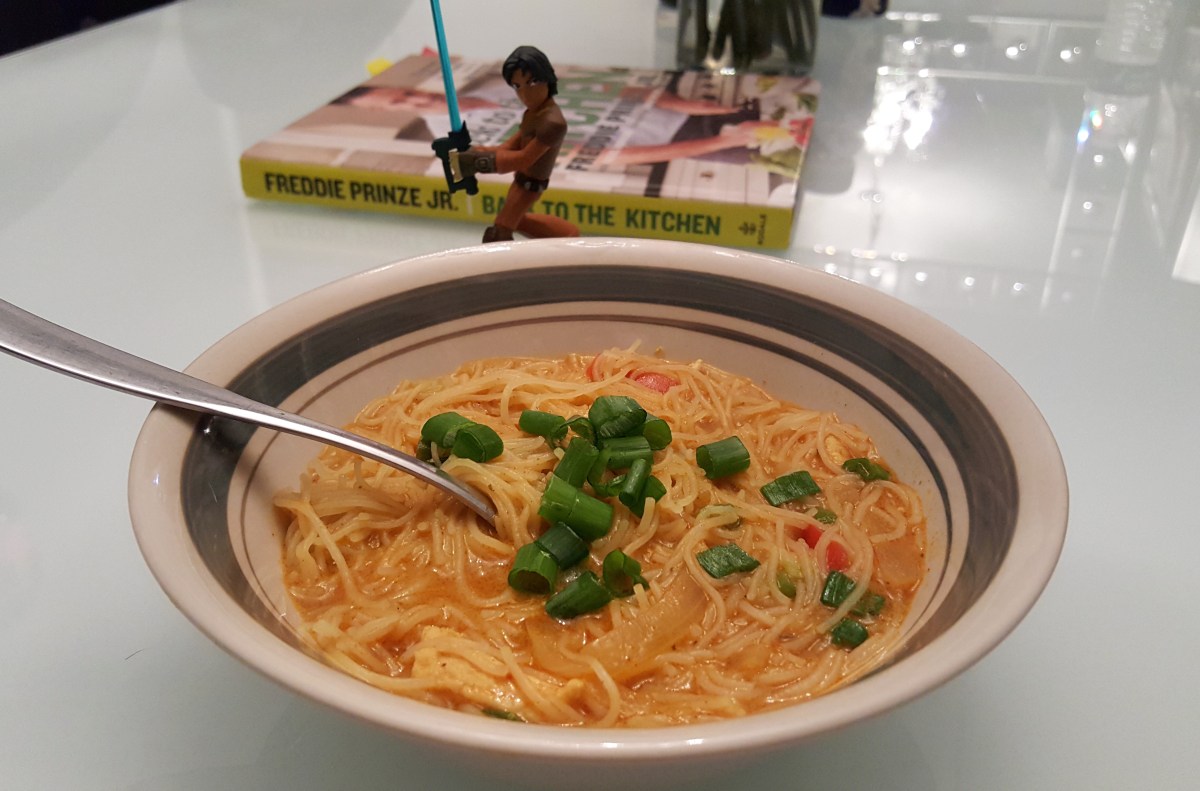 Mastering the Art of Kanan Cooking: Thai Chicken Curry Soup – The Rogue ...